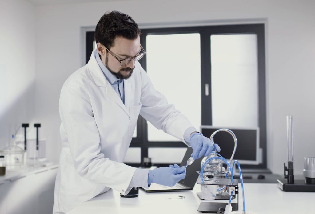 Industria farmacéutica factores clave para el crecimiento y calidad